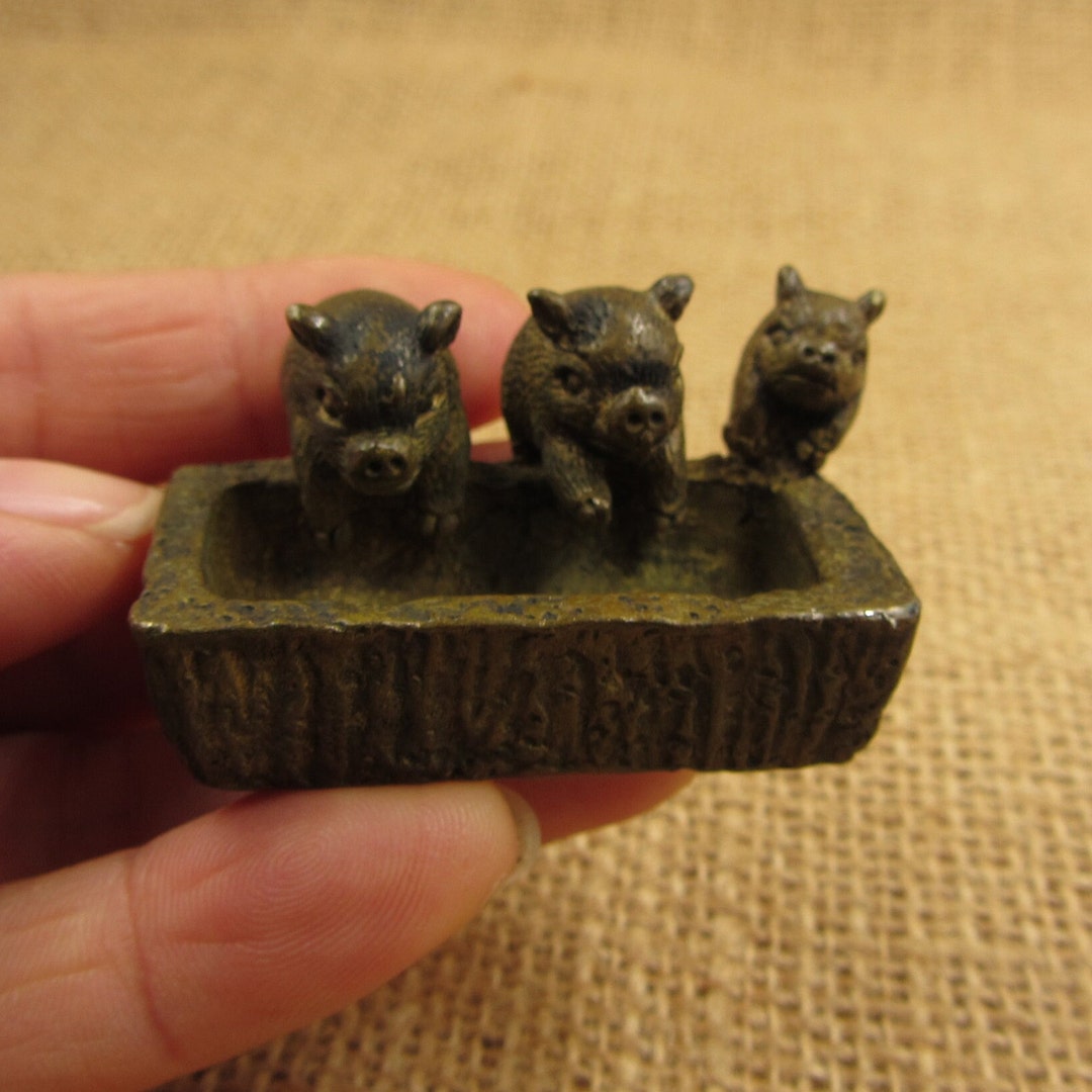 Vintage Antique Three Little Pigs on Trough VTG Tiny Retro Animal, Good ...