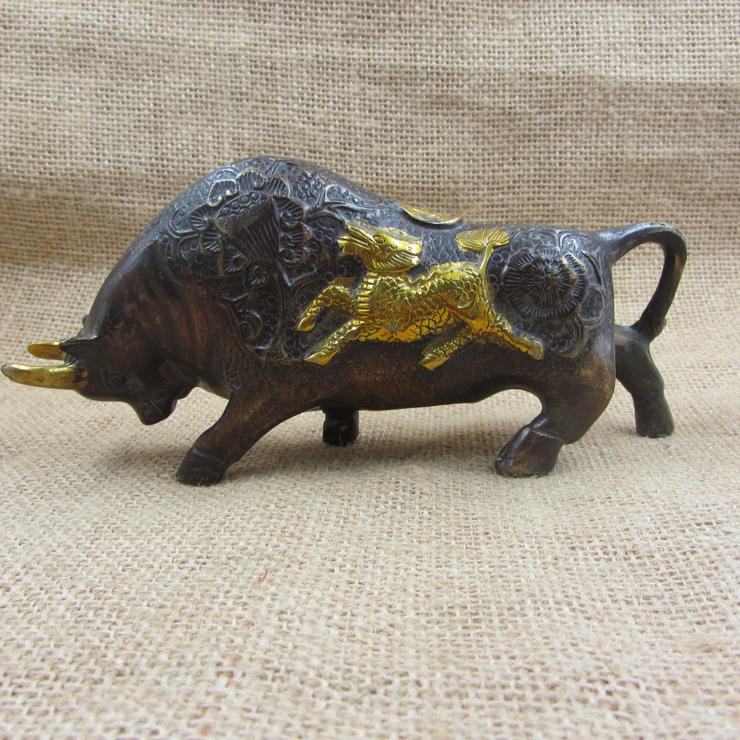 Tom3901 VTG Copper Embosed Kyrin Pattern Ox Wall Street Bull Statue ...