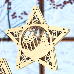 Star Shape Christmas Tree Decorations Craft Hanging Bauble Snowy Scene ...