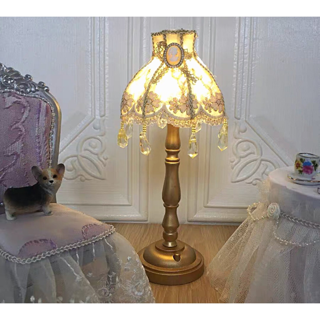 Handmade Miniature Floor Lamp, Luxurious Doll House Table Lamp, Vintage ...