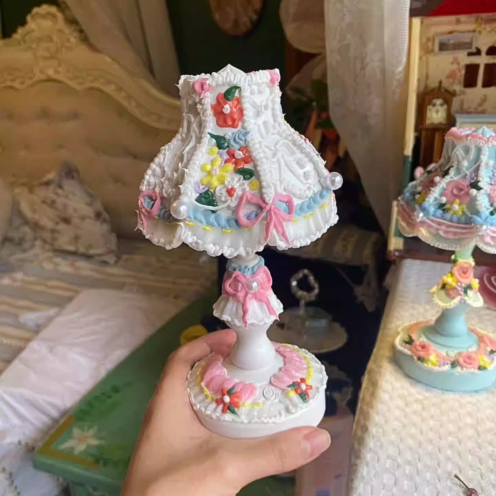 Exquisite Dollhouse Table Lamp, Handmade Miniature Floral Table Lamp ...