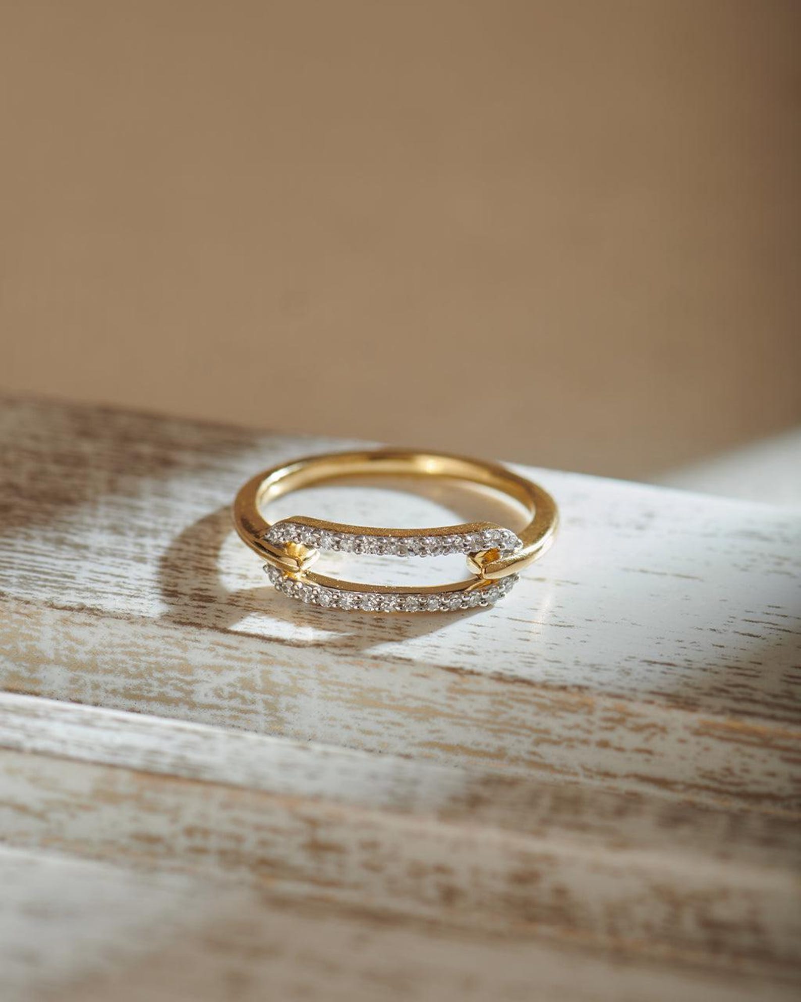 Diamond Paperclip Ring in 14K Yellow Gold - Etsy