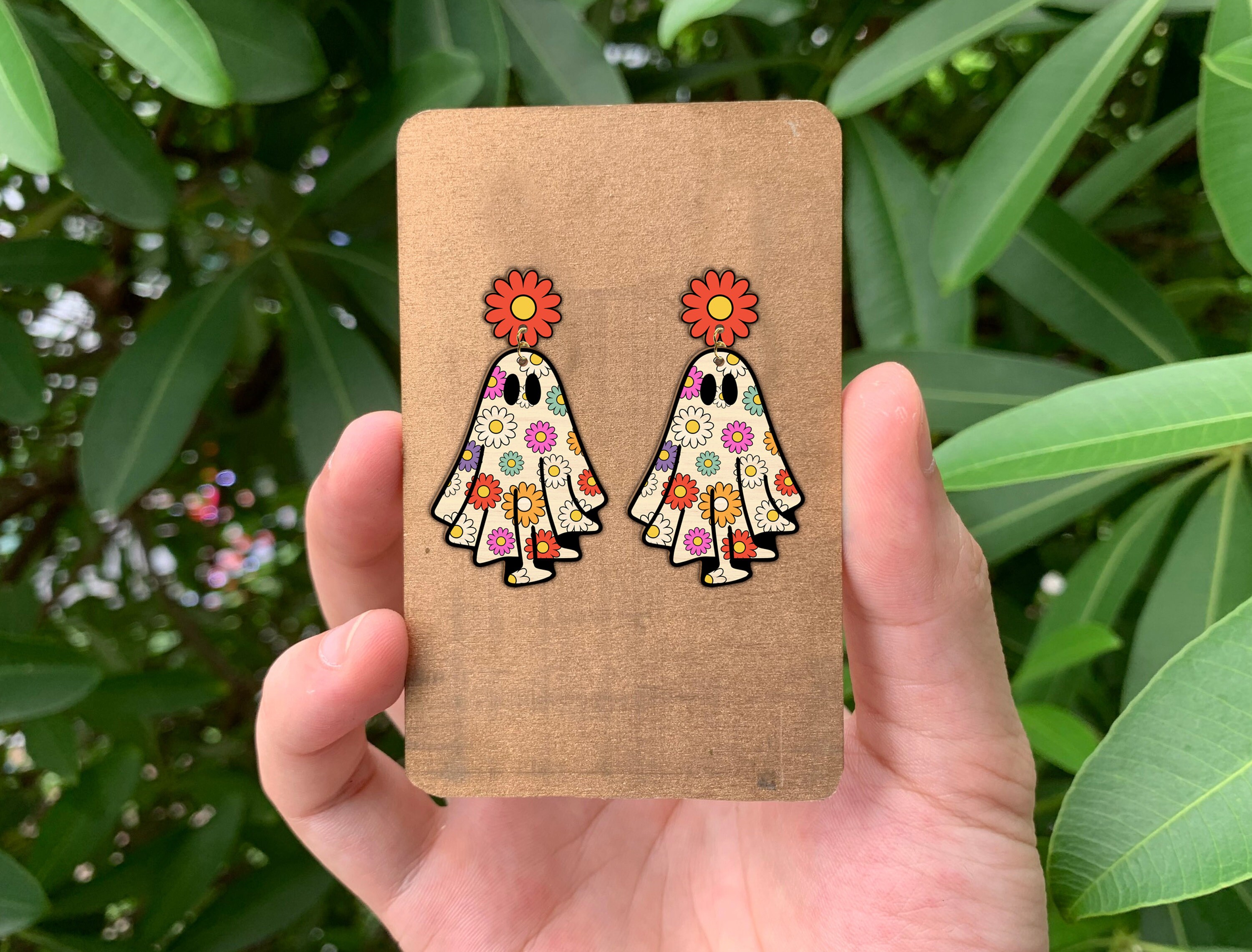 Floral Ghost Earrings SVG Bundle, Cute Ghost Svg, Ghost With Flowers ...