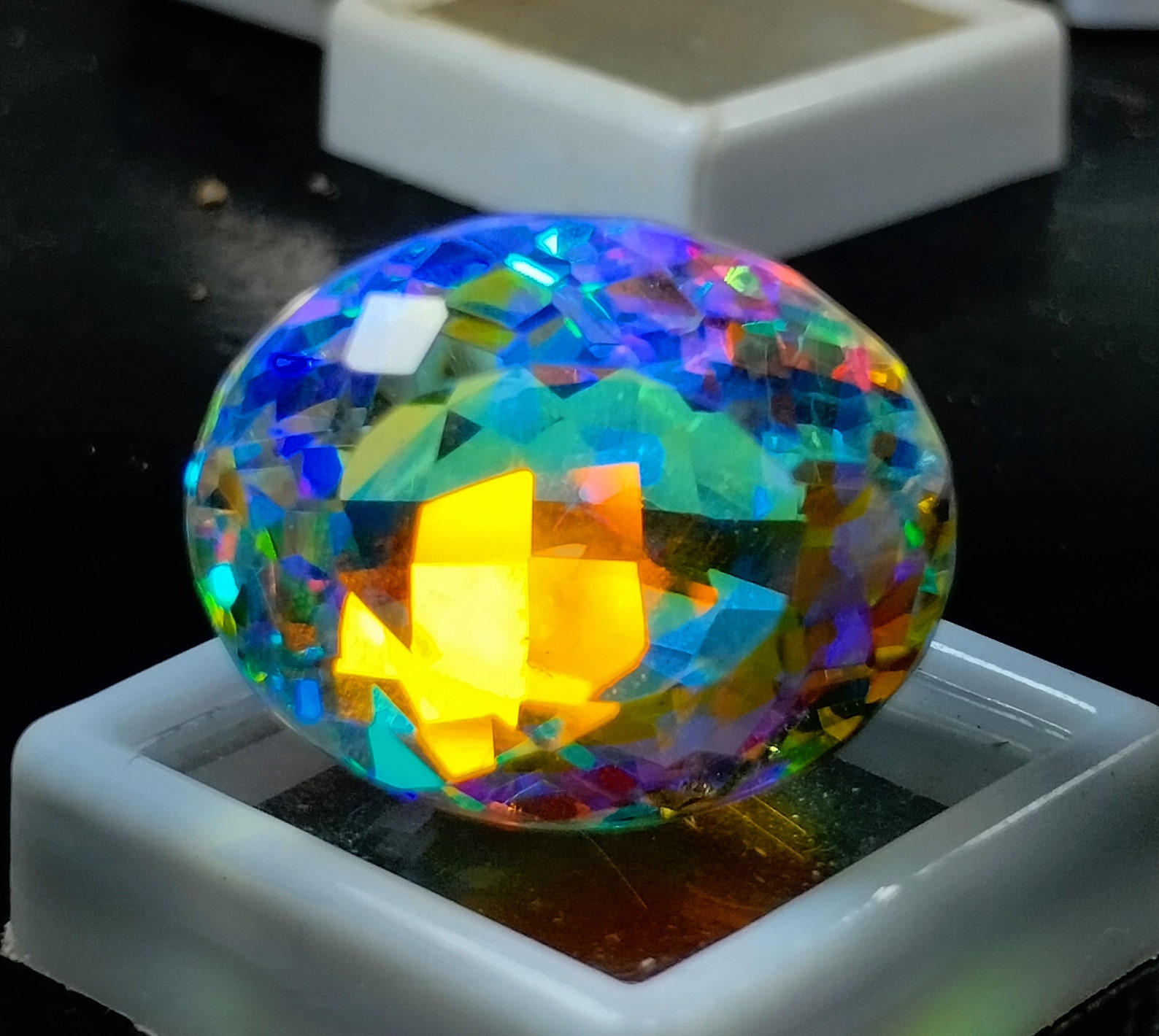 Certified Magical Quartz 40 Ct AA+ Rainbow Color Mystic Topaz Oval ...
