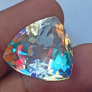 Certified Magical Quarts 30 Carat AA+ Rainbow Mystic Topaz Trillion ...