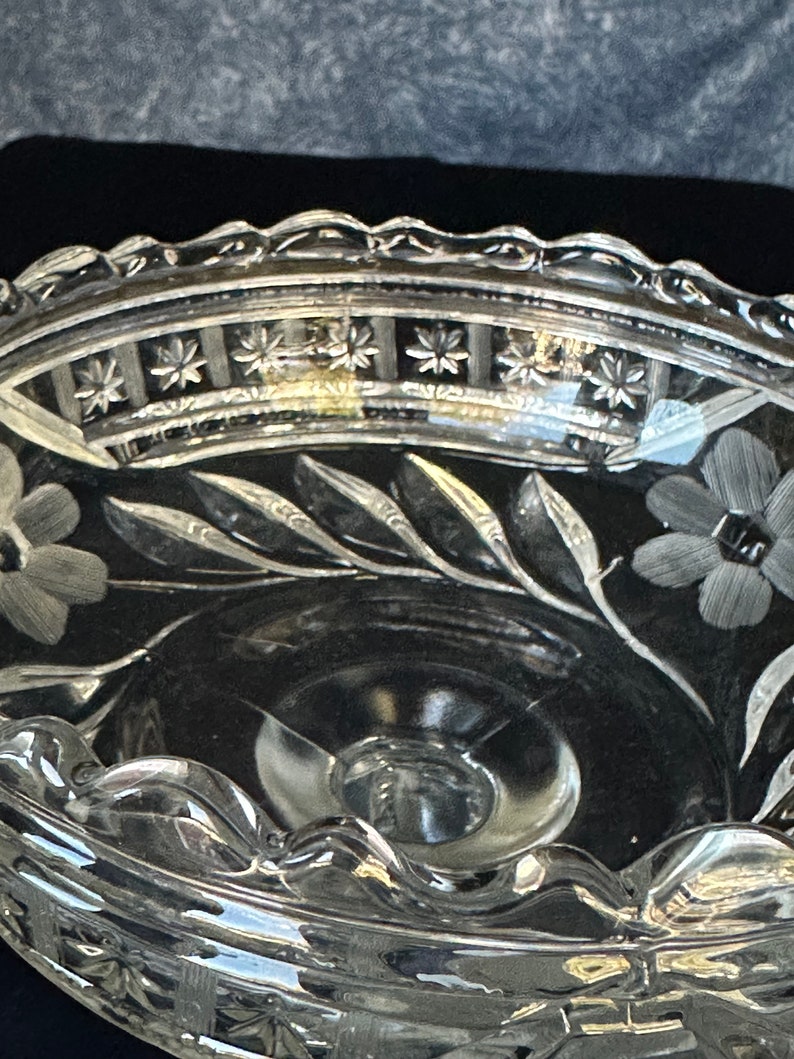 Etched Crystal Compote With Floral Detail & Cut Stem - Etsy
