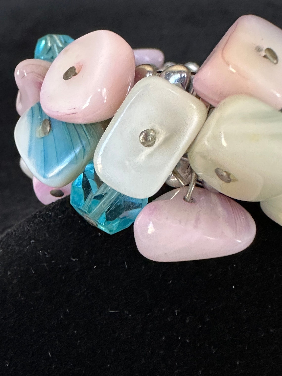 JSFK Multi Color Shell & Bead Vintage Cha Cha Expansion Bracelet - Etsy