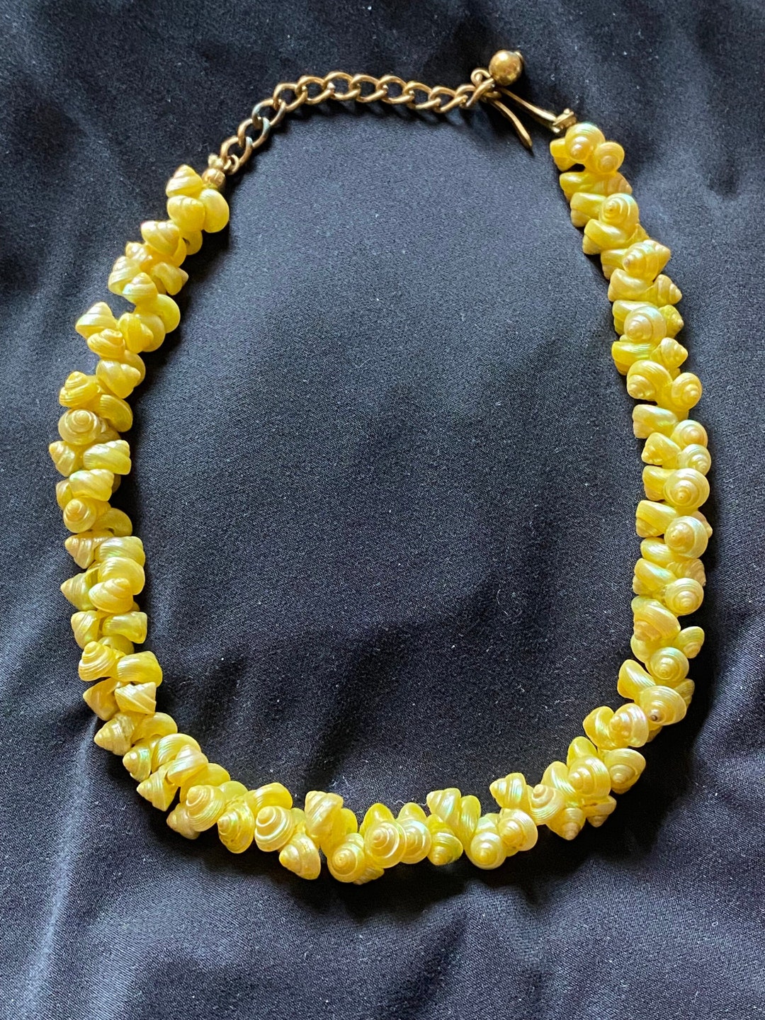 Yellow Trochus Shell Necklace - Vintage - Etsy