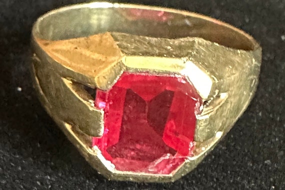 Ruby 10k Yellow Gold Mens Ring Size 9 1 2 Vintage Gem