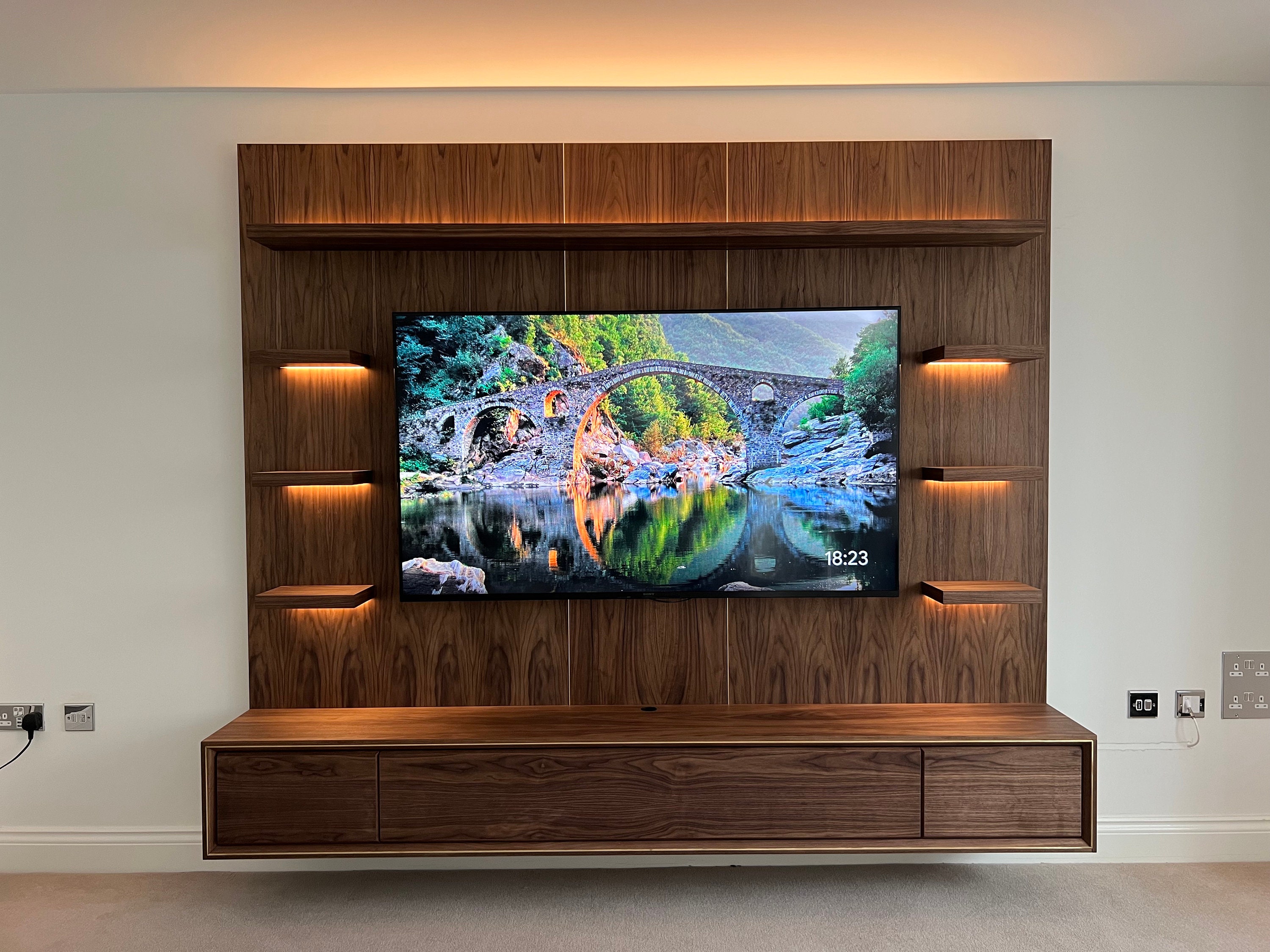 P1. Media Hub - American Black Walnut - Etsy