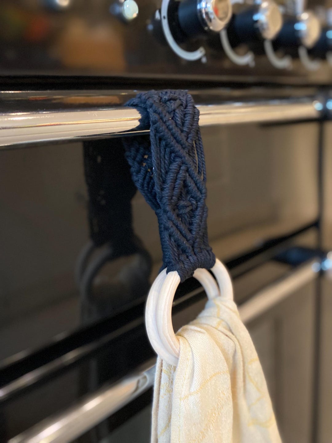 Black Macrame Towel Holder, Rustic Hand Towel Hanger, Farmhouse Wooden ...