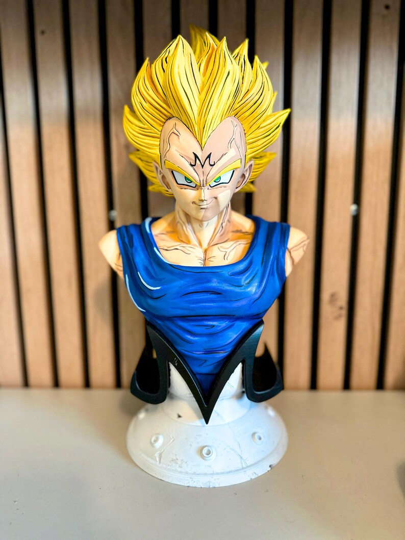 Giant Majin Vegeta Bust – Hand-painted 3D Dragon Ball Statue (sizes M ...