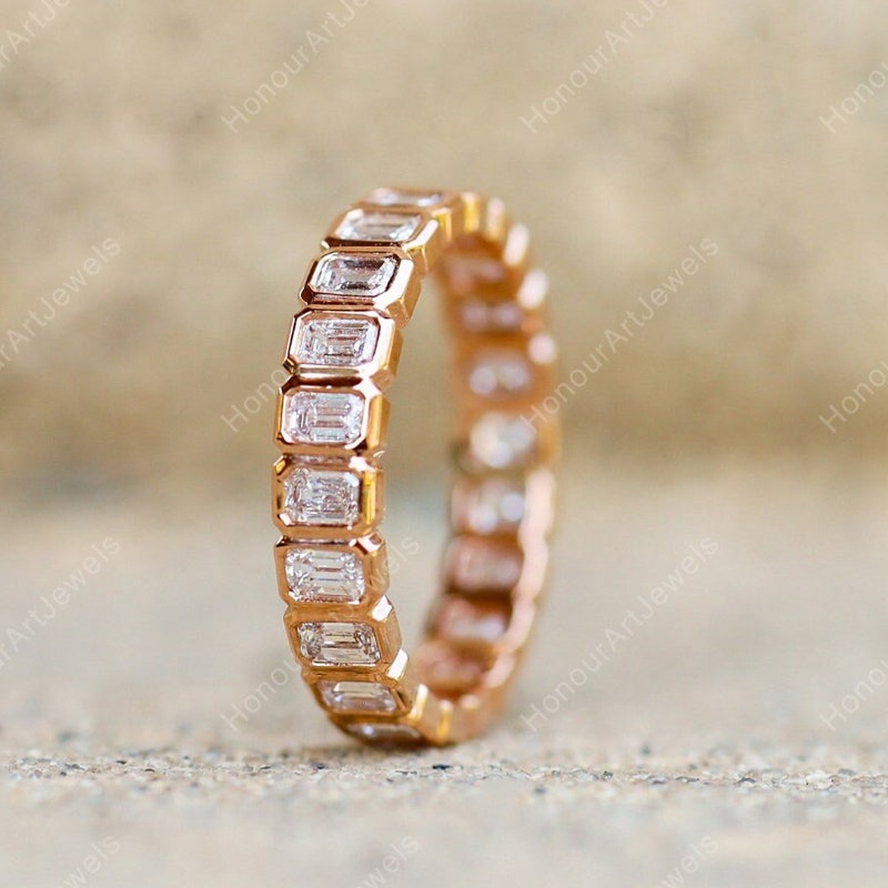 Bezel Radiant Wedding Band - Etsy