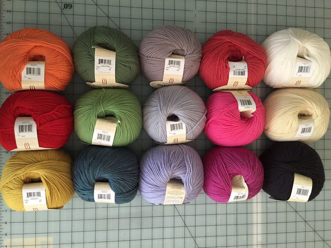 Universal Yarn Deluxe DK Superwash - Etsy