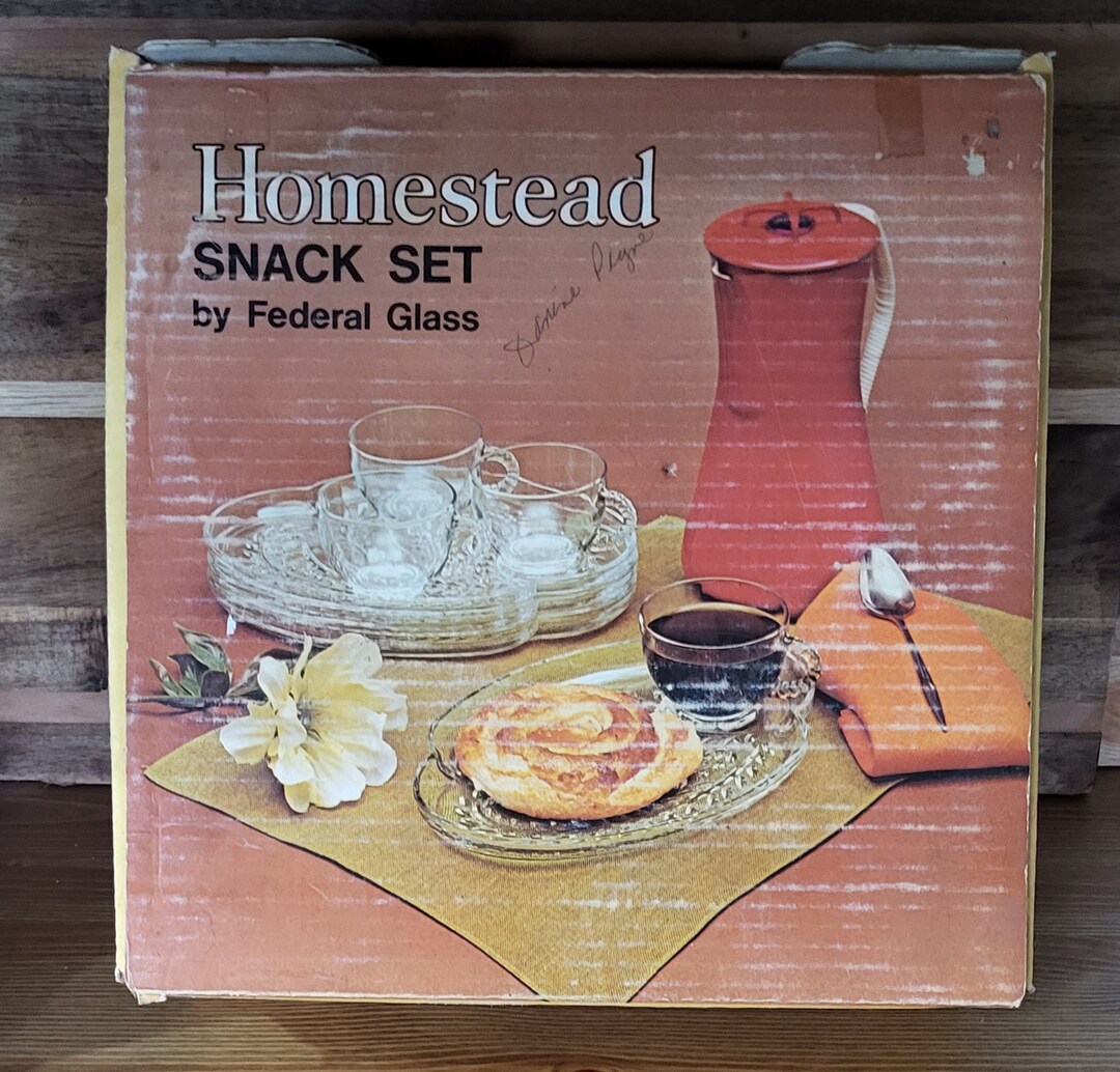 Homestead Snack Set From Federal Glass Co. Service for 4 in - Etsy
