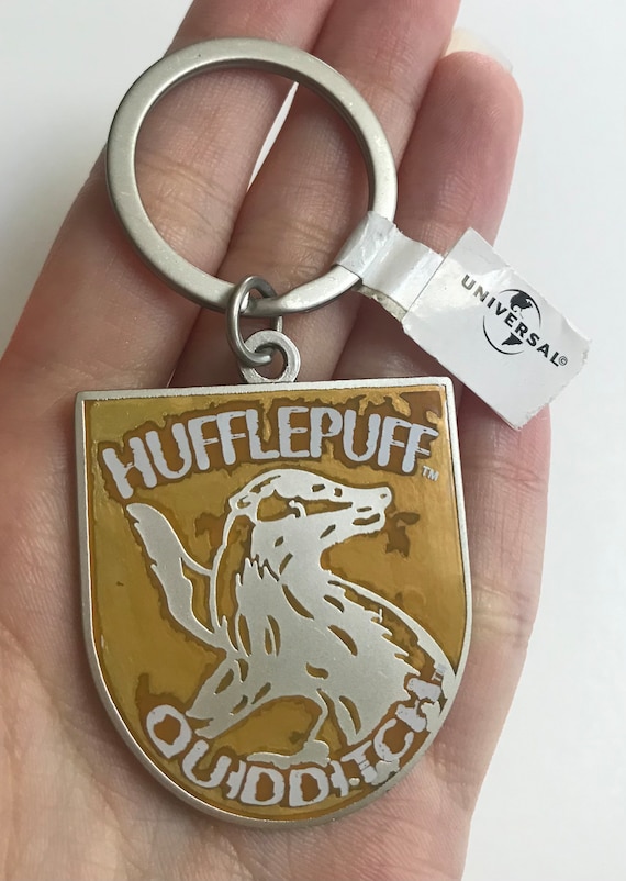 Harry Potter Hufflepuff Quidditch Keychain | 2000s Un… - Gem