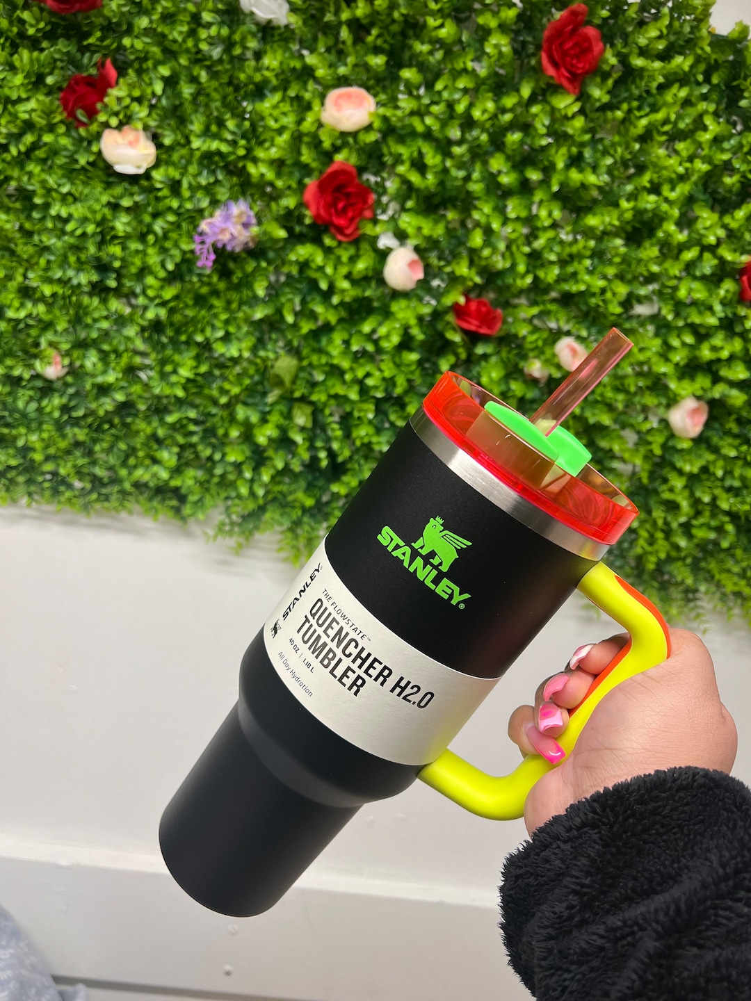 Black Neon Stanley 30 Oz Limited Edition 40oz Black Neon Stainless ...