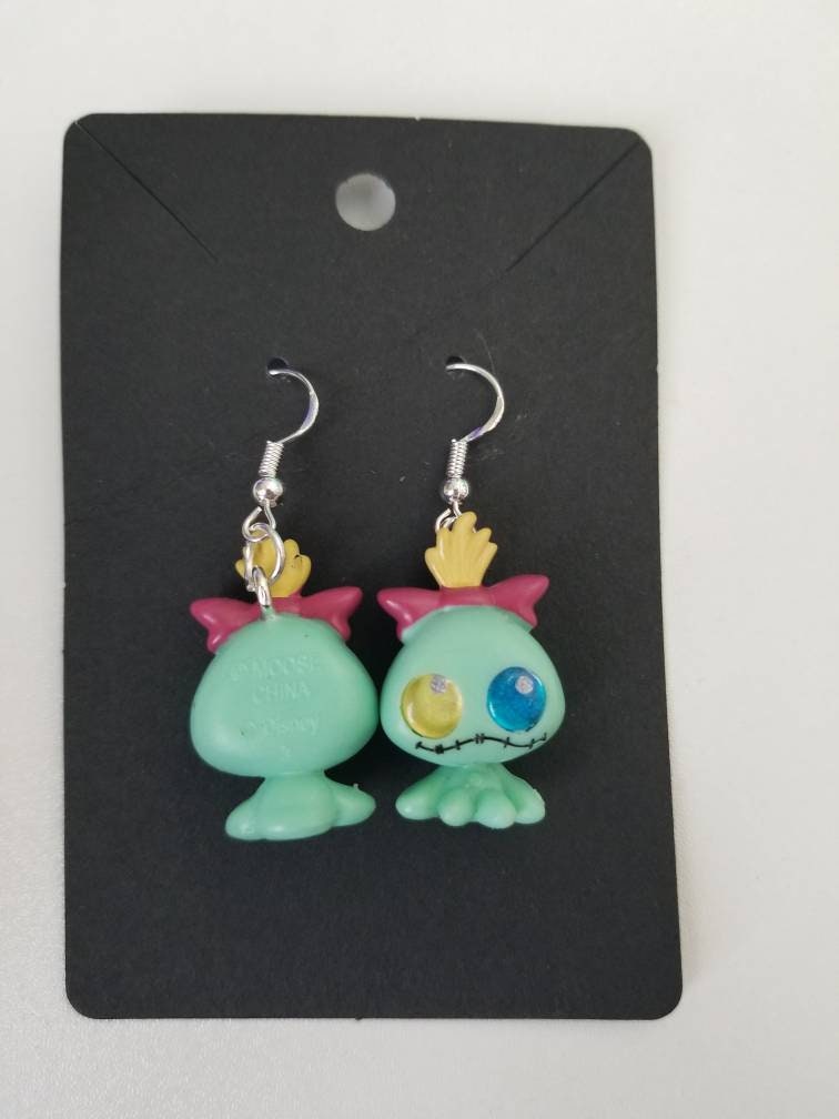 Scrump (small) - Lilo & Stitch - Disney Doorables Jewelry - Earrings - Etsy