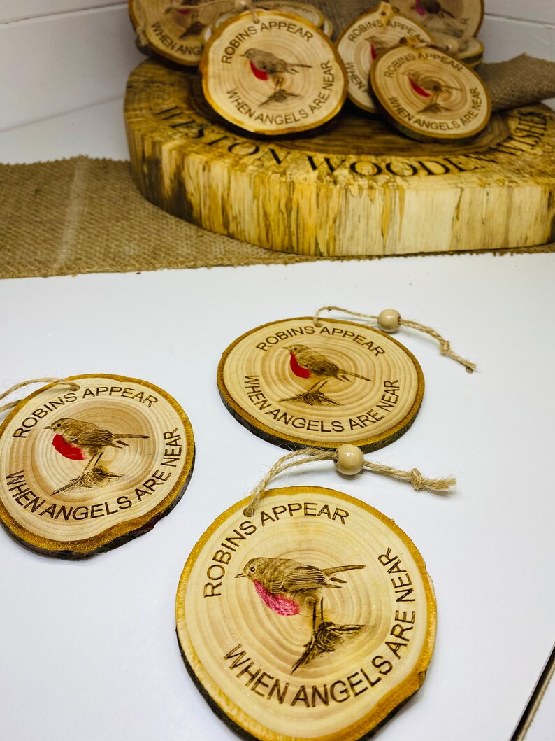 Hanging Tree Decoration Robin Log Slice Natural Wood - Etsy UK