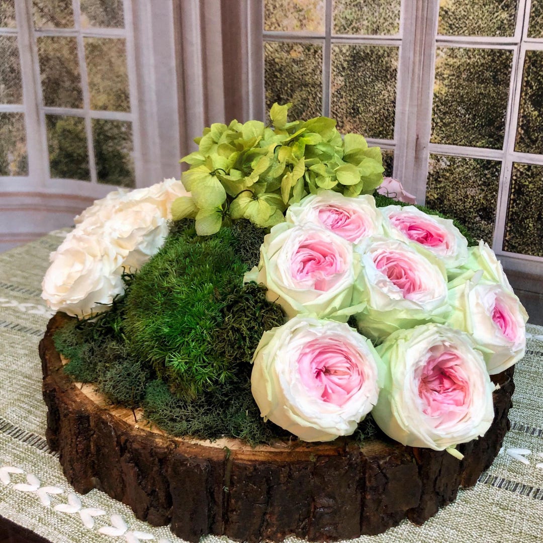 Live Edge Centerpiece With Preserved Garden Roses & Hydrangea ...
