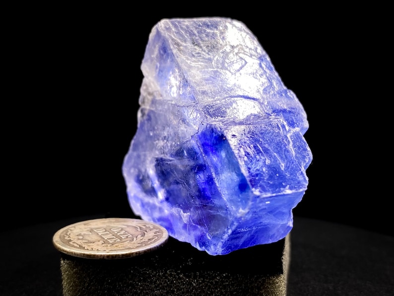 Rare Blue Halite Crystal 135 Carats | Alien Pyramid Shape ...