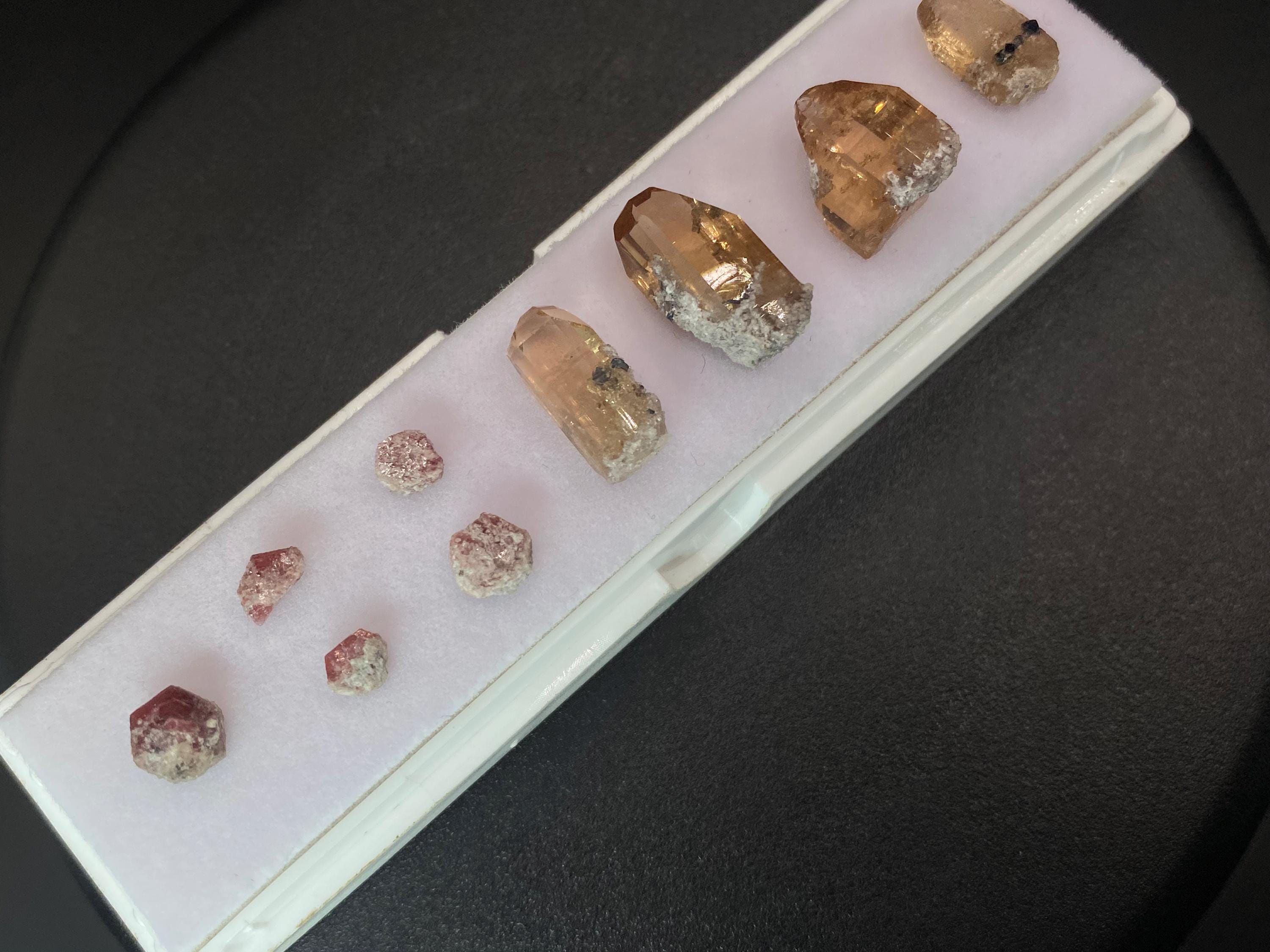 Thomas Range Set red Beryl, Topaz, Bixbyite - Etsy