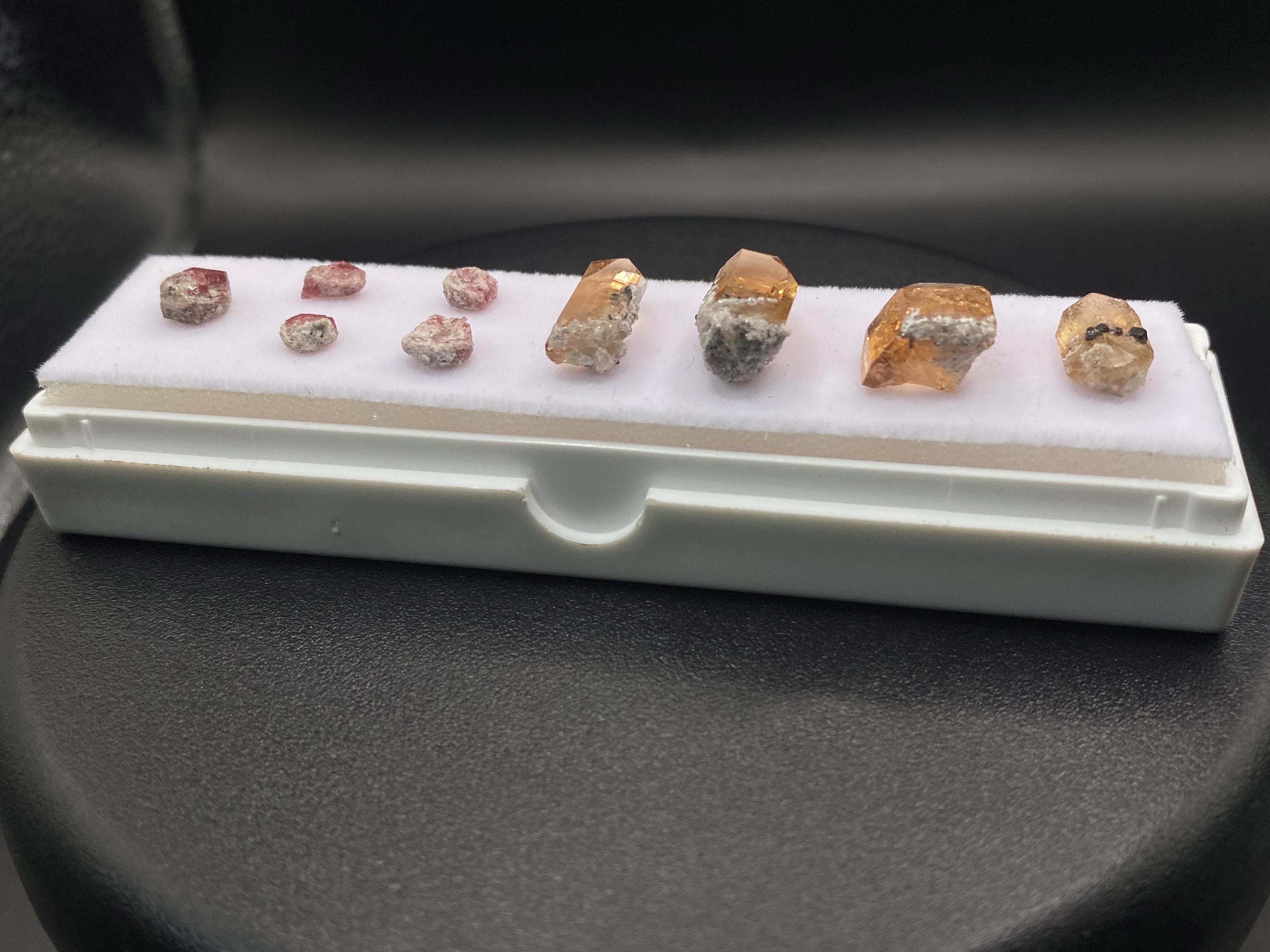 Thomas Range Set red Beryl, Topaz, Bixbyite - Etsy