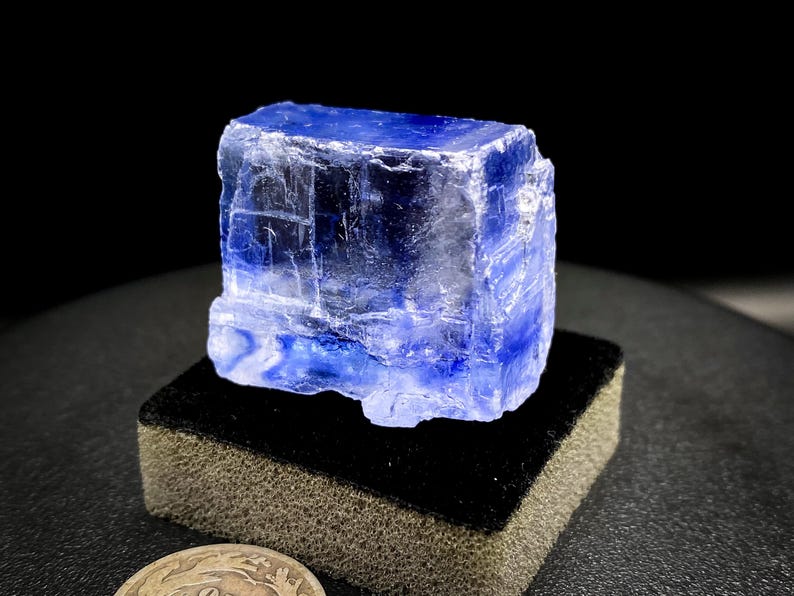 Blue Halite Crystal | Natural Square Halite Specimen | Saskatchewan ...