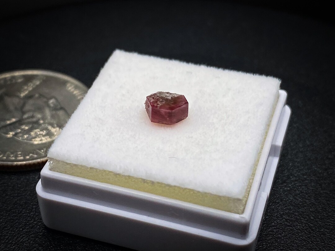 Natural Red Beryl Gemstone | 0.65 Carat Rare Utah Beryl | Collector ...