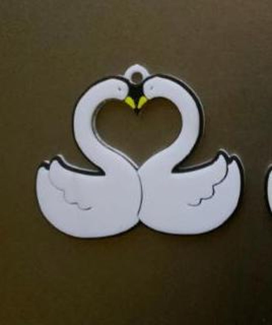 Elegant 3d-printed Swan Keychain - Etsy