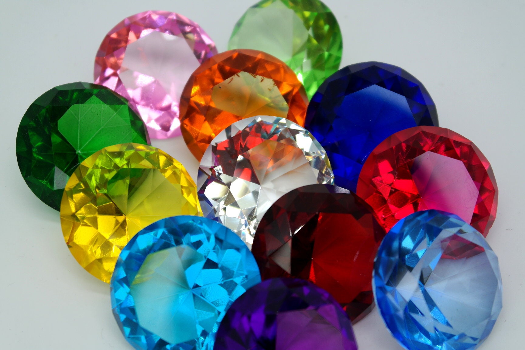40mm Crystal Round Diamond Box Set 12 Pcs - Jewel Glass Paperweight ...