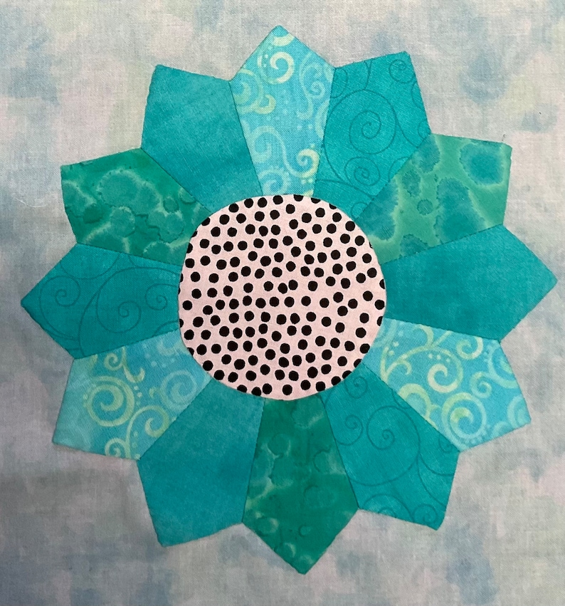 PDF Pattern Dresden Flower 12 Petals - Etsy