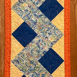 Quilted Zig-zag Table Runner - Etsy