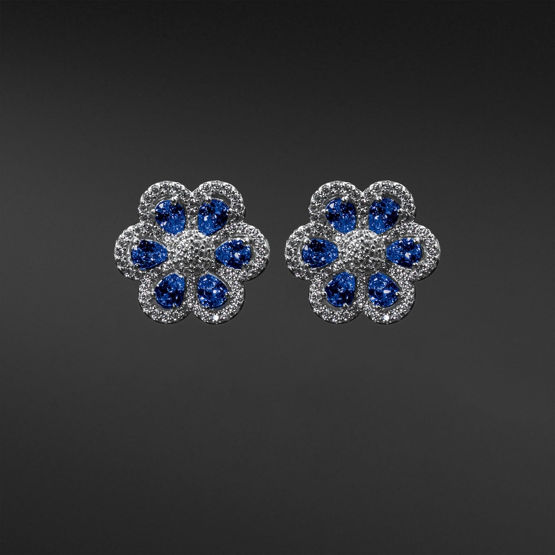 Flower Cluster Earrings - Etsy
