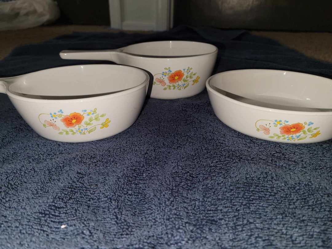 Set of Three Small Vintage Corning Ware Wildflower Saucepans ...