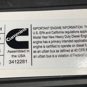 CUMMINS SIGNATURE 600 Diesel Engine Valve Cover 1999 Tag ID Sticker ...