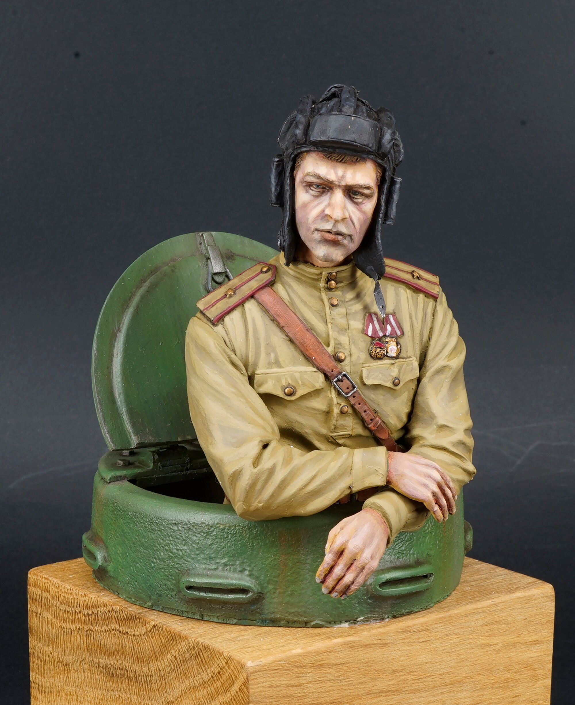 WWII Russian Tanker 200mm Bust Figure - Etsy