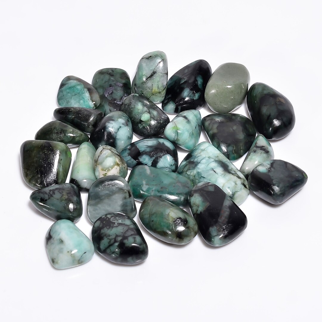 Natural Emerald Tumbled Stone - Etsy