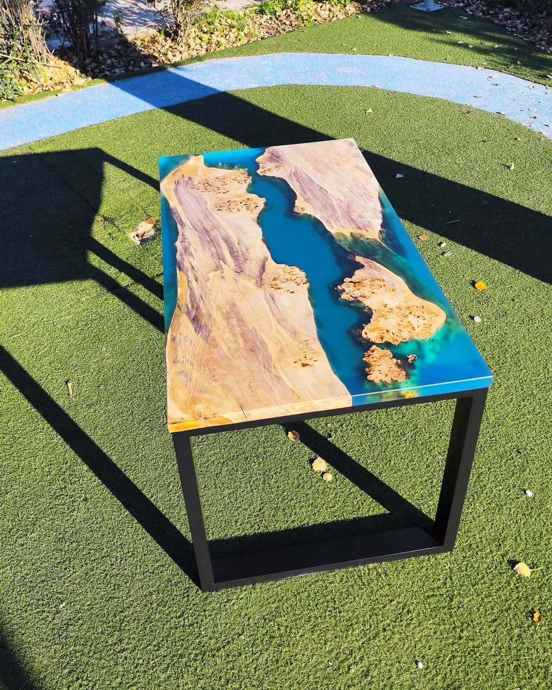 River Resin Table , Epoxy Wood River Table, Live Edge Resin Dining ...
