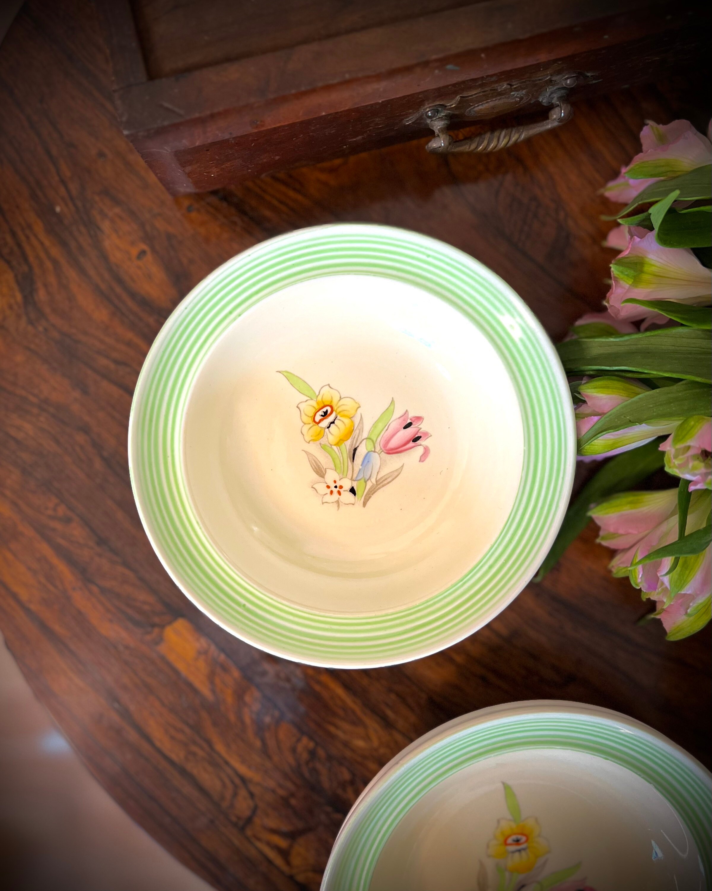Set of Art Deco Tams Ware Bowls - Etsy