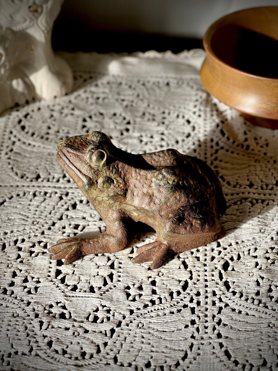 Vintage Cast Iron Toad / Frog Figurine - Etsy Australia