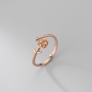 Silver Tiny Rose Ring, Leaf Ring, Dainty Silver Ring, Minimalist Ring ...