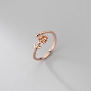 Silver Tiny Rose Ring, Leaf Ring, Dainty Silver Ring, Minimalist Ring ...