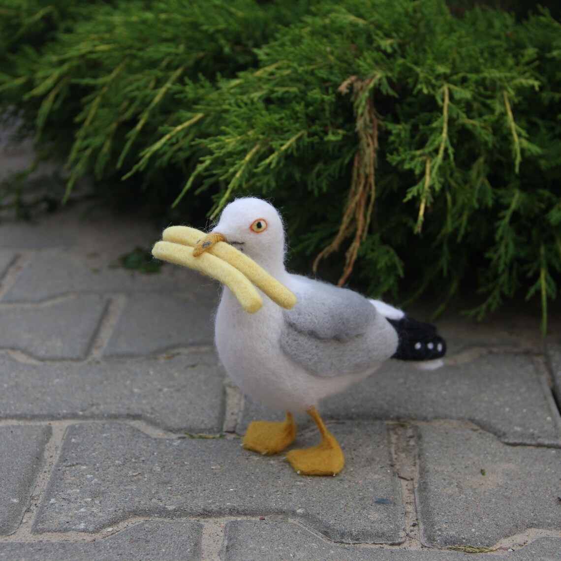 Needle Felted Bird Bird Seagull With Fish Seagull Home - Etsy