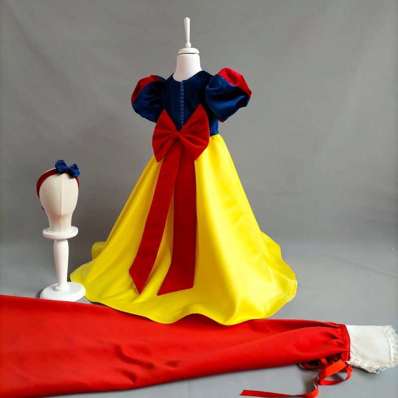 Snow White Costume - Etsy