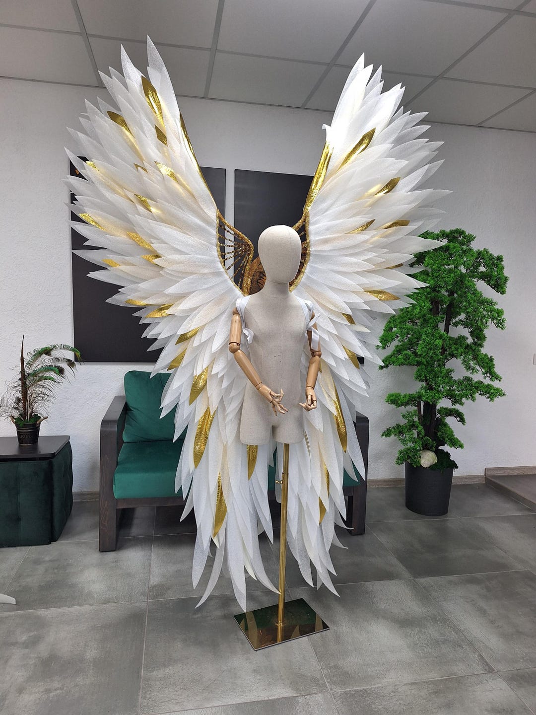 Large LED Angel Wings Costume – Light up White and Gold Feather Wings ...