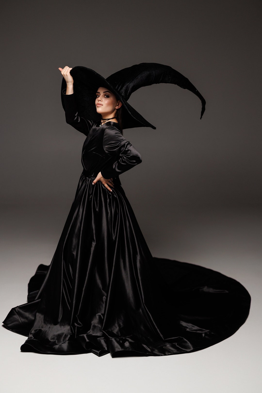 Adult Halloween Costume Witch - Alchemist Witch Hat Adventurer Larp ...