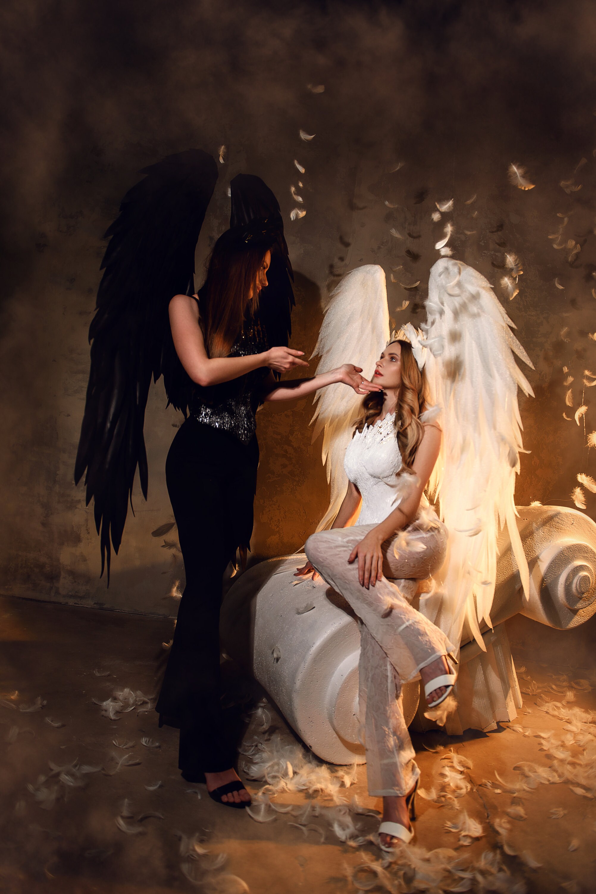 White Angel Wings Cosplay & Creepy Wings for a Photo Shoot Halloween ...