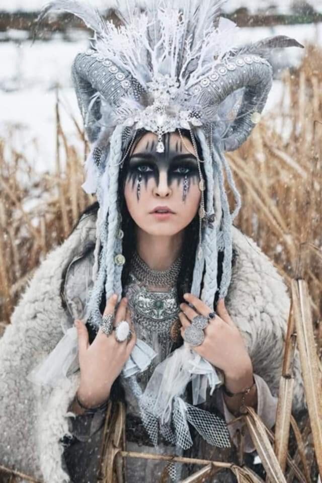 Skull Crown, Witch Headdress With Horns - Gothic Headpiece for Costume ...