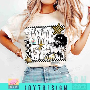 Tailgate Retro Football PNG Checkered Football Helmet Trendy Tailgate ...